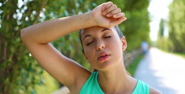 How to Reduce Body Heat with Ayurveda - Ayushman Ayurvedic Blogs